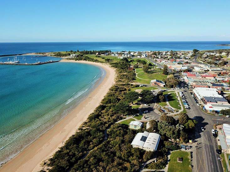 Destination Apollo Bay Victoria | Club Marine Australia