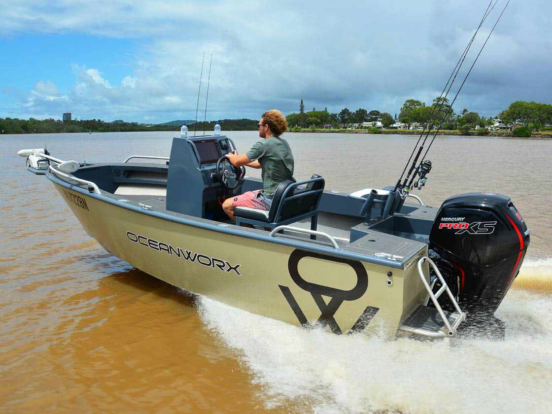 Oceanworx Axcess 5.3 Centre Console Boat Test | Club Marine Australia