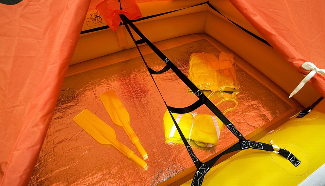 How to choose a life raft | Club Marine Australia